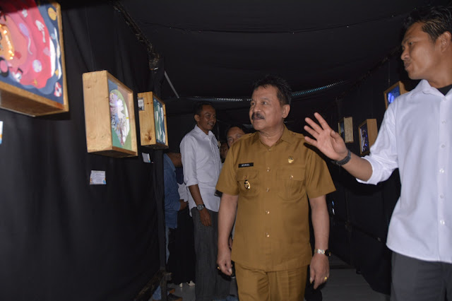 Pameran Visual Literasi Bertema Kalobsia, Prodi DKV ISI Pamerkan 146 Karya Pameran Visual Literasi Bertema Kalobsia, Prodi DKV ISI Pamerkan 146 Karya